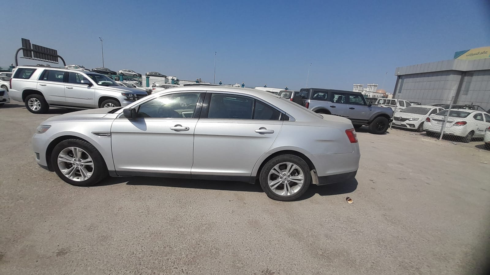 FORD Taurus 2019 - AutoWorld Used Vehicle Portal