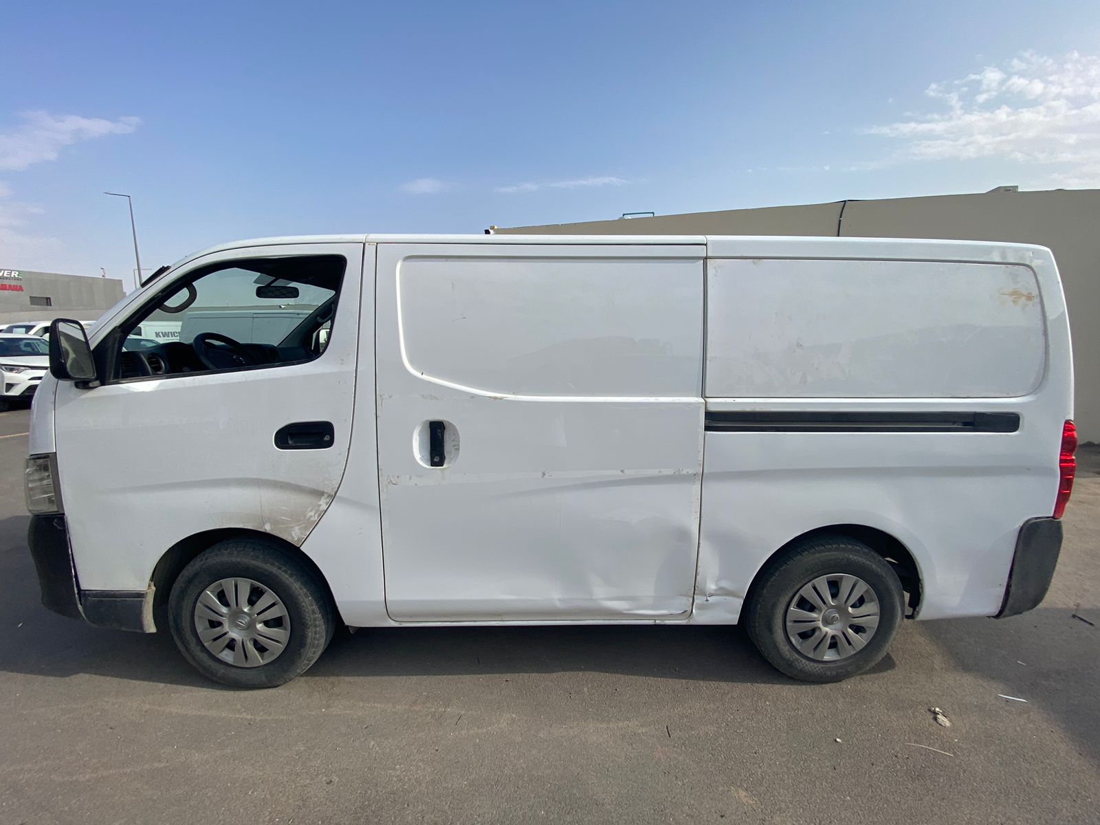 NISSAN Urvan Cargo Van diesel 2020 - AutoWorld Used Vehicle Portal
