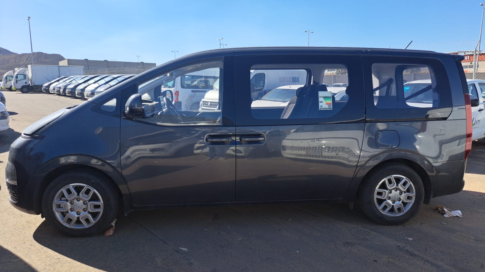 HYUNDAI STARIA 2022 - بوابة السيارات المستعملة الالكترونية