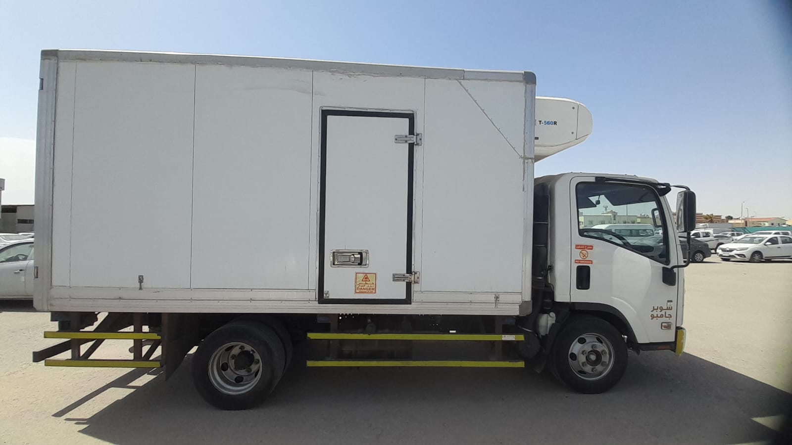 ISUZU Truck 4Ton With Cooling Unit 2022 - AutoWorld Used Vehicle Portal